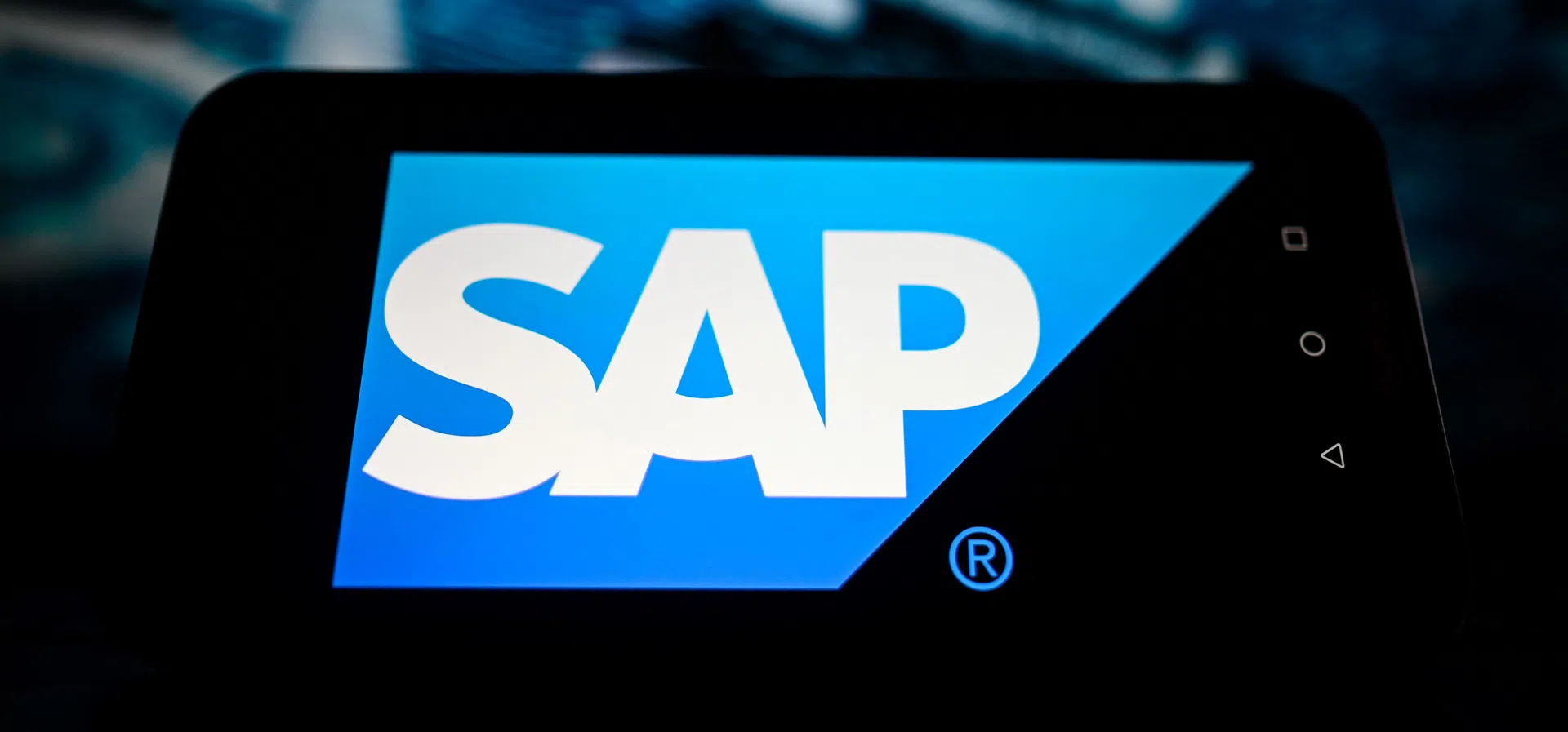 SAP преструктурира работната си сила в посока AI | Profit.bg