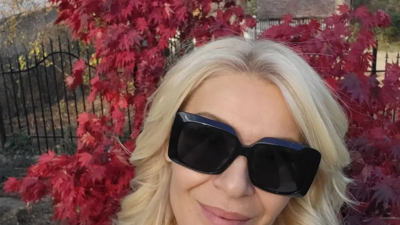 Гала ще става баба Снимка Звезди Woman Bg