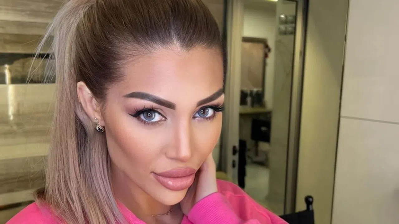 Джулиана Гани сгафи в кухнята Звезди - woman.bg