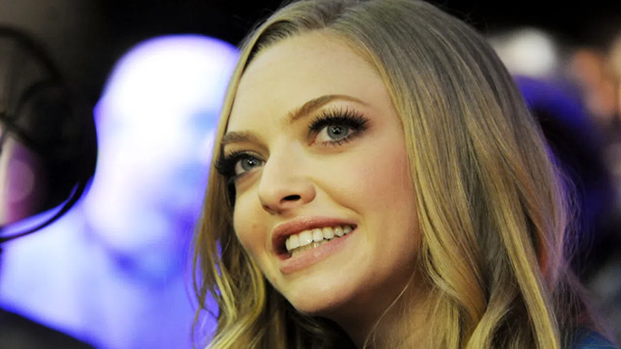 Аманда Сейфрид в биографичен филм за порнозвезда Новини - woman.bg