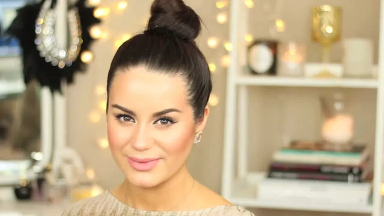 Висок кок, вдъхновен от Дженифър Лопес (видео) Новини - woman.bg