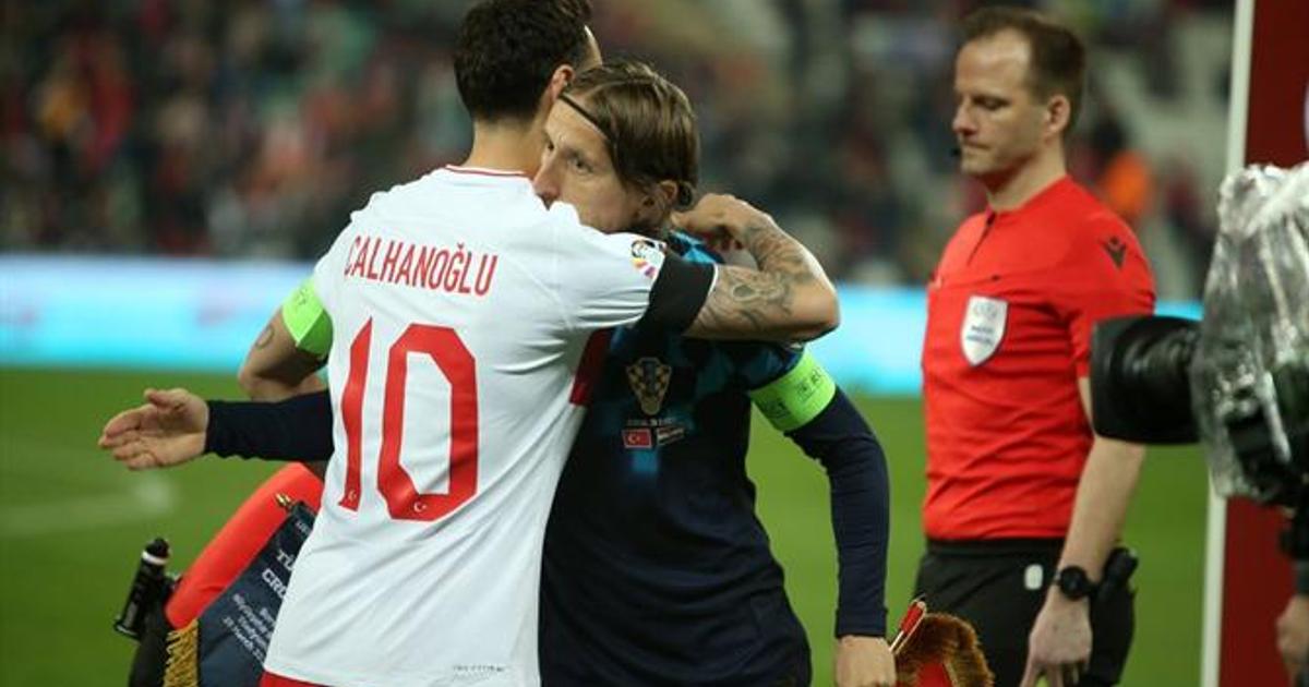 Grupo D: Musa e 'bis' de Kovacic na vitória da Croácia; mínimos do País ...
