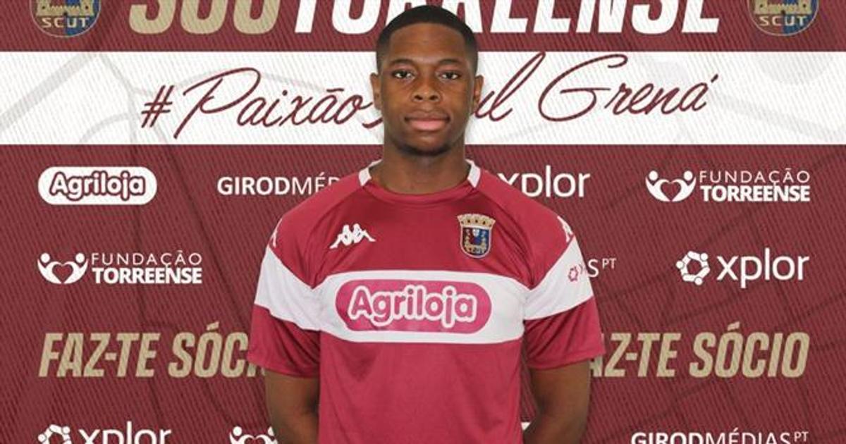Oficial: Marvin Elimbi para o eixo da retaguarda | A Bola