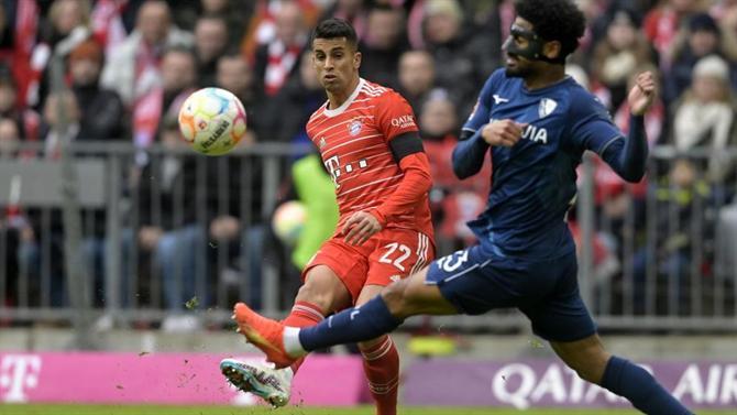 Comentários - Bayern Munique Cancelo novamente suplente: «Está a lidar ...