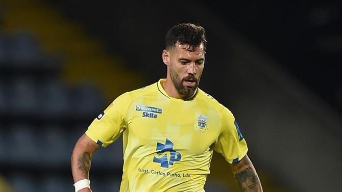 Comentários - Arouca Oficial: David Simão renova até 2025 | Abola.pt