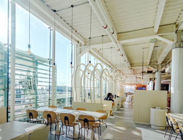 Incêndio no Centro Comercial Vasco da Gama obriga a retirada de 500 pessoas