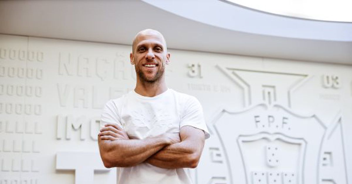 Pedro Cary nomeado técnico nacional dos sub-15 e sub-17 | A Bola