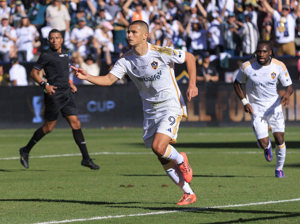 Comentários - LA Galaxy é o novo campeão da MLS | Abola.pt