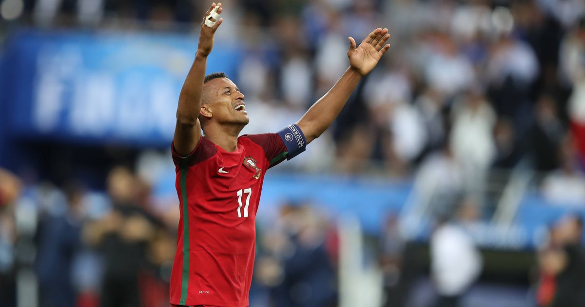 Nani termina carreira | A Bola