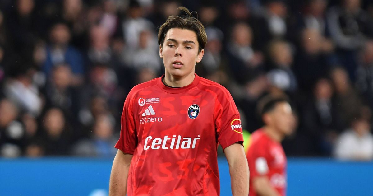 Louis Buffon marca um 'hat-trick' pela Chéquia | A Bola