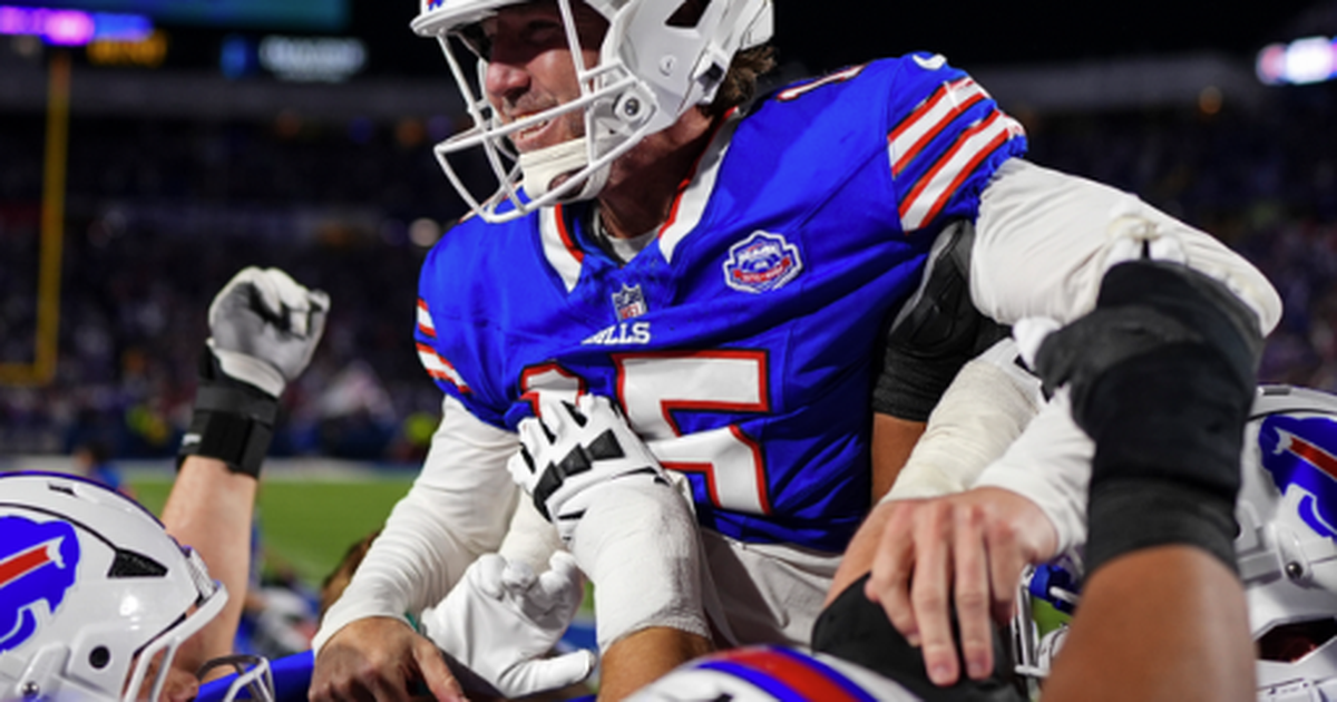 Tem 41 anos, não jogava há um ano e decidiu um duelo entre candidatos ...