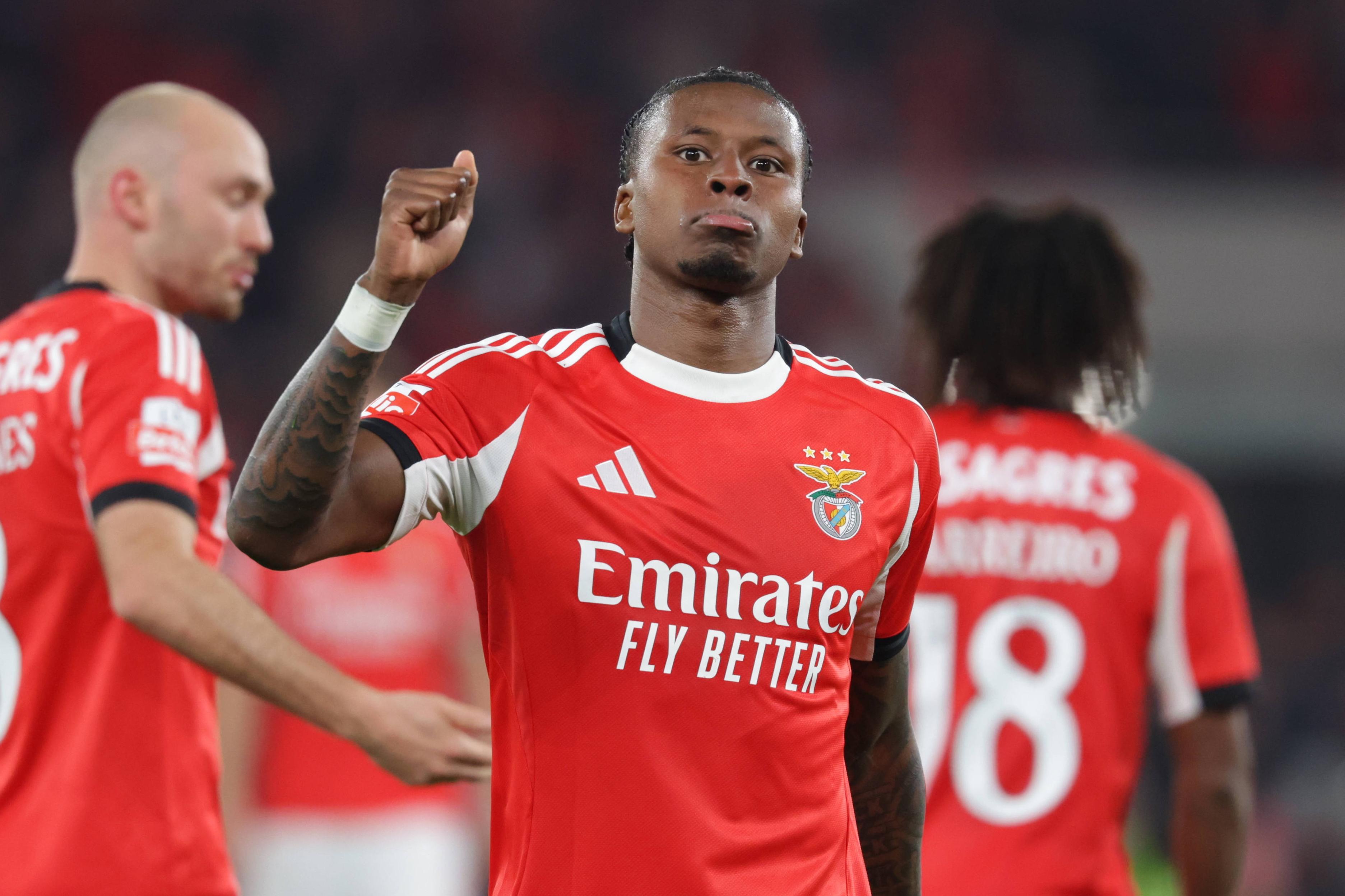 Mercado: Sidny mais perto de deixar o Benfica | A Bola