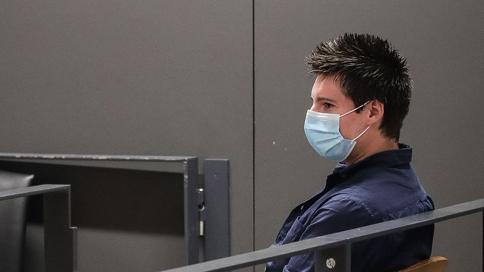 Comentários - Rui Pinto reage à condenação: «A luta continuará ...