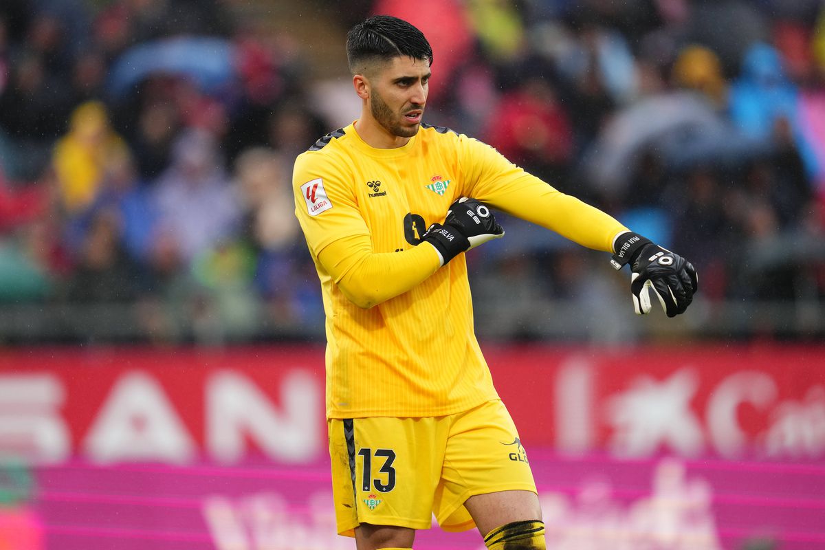 Comentários - Rui Silva tem a segunda melhor percentagem de defesas na ...