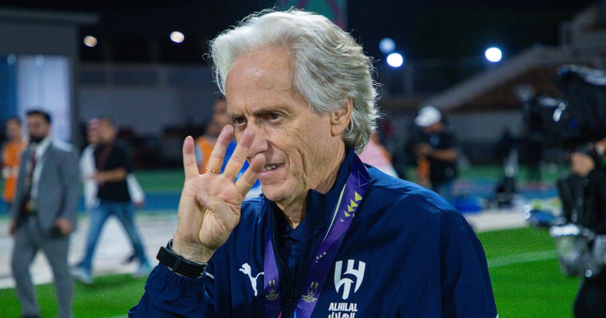 Jesus já tem mais troféus do que derrotas | A Bola