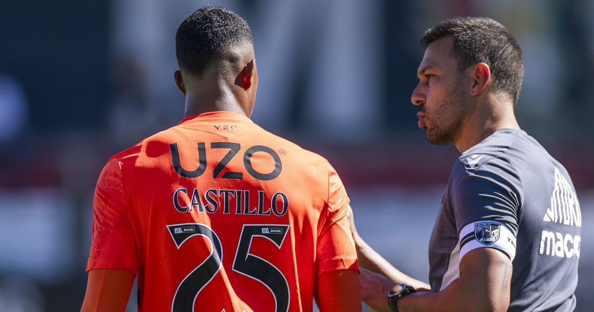 Nuno Santos: «Seja o Castillo ou o Charles que consiga fechar a baliza ...