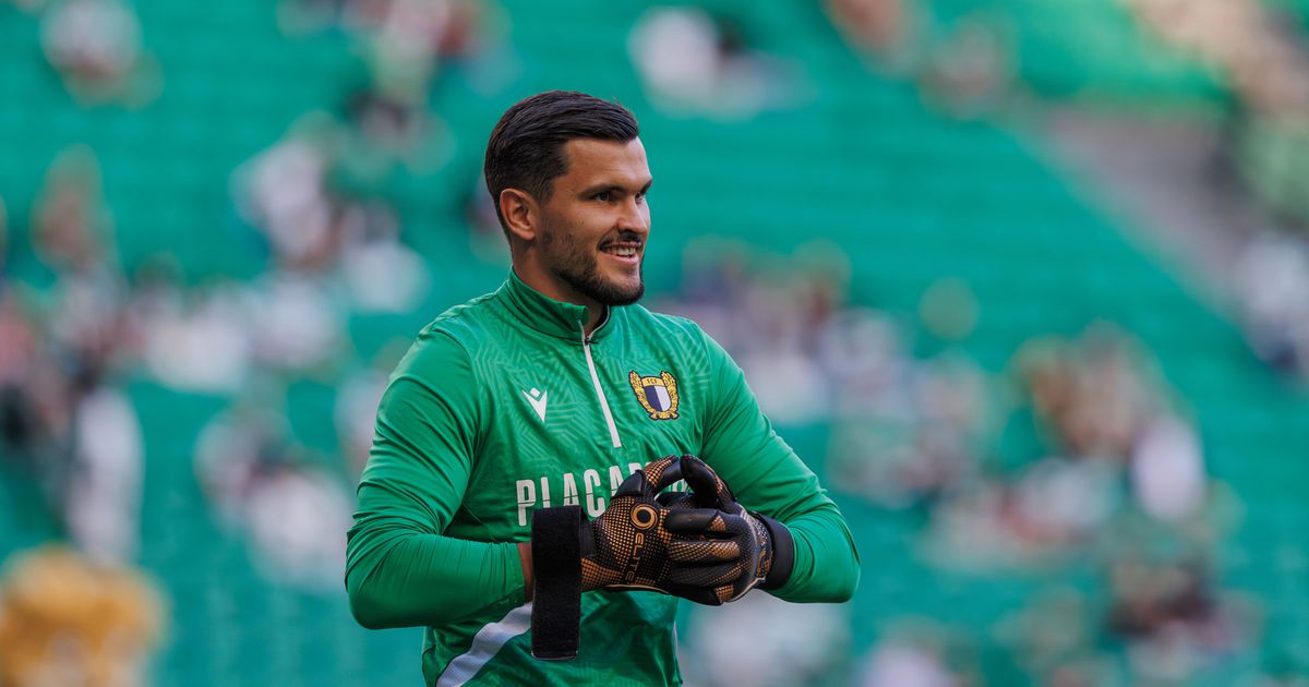 Famalicão: Ivan Zlobin com 'esperança' na saída de Luiz Júnior | A Bola