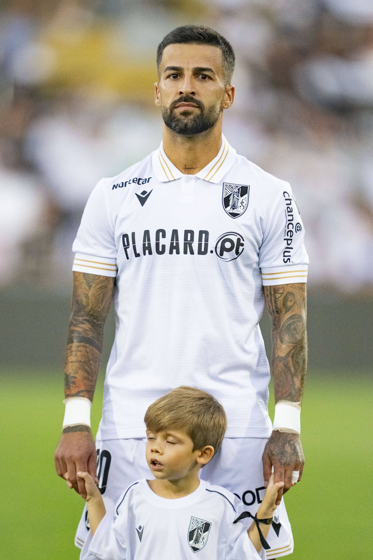 Comentários - Os destaques do V. Guimarães: Tiago Silva distribuiu ...