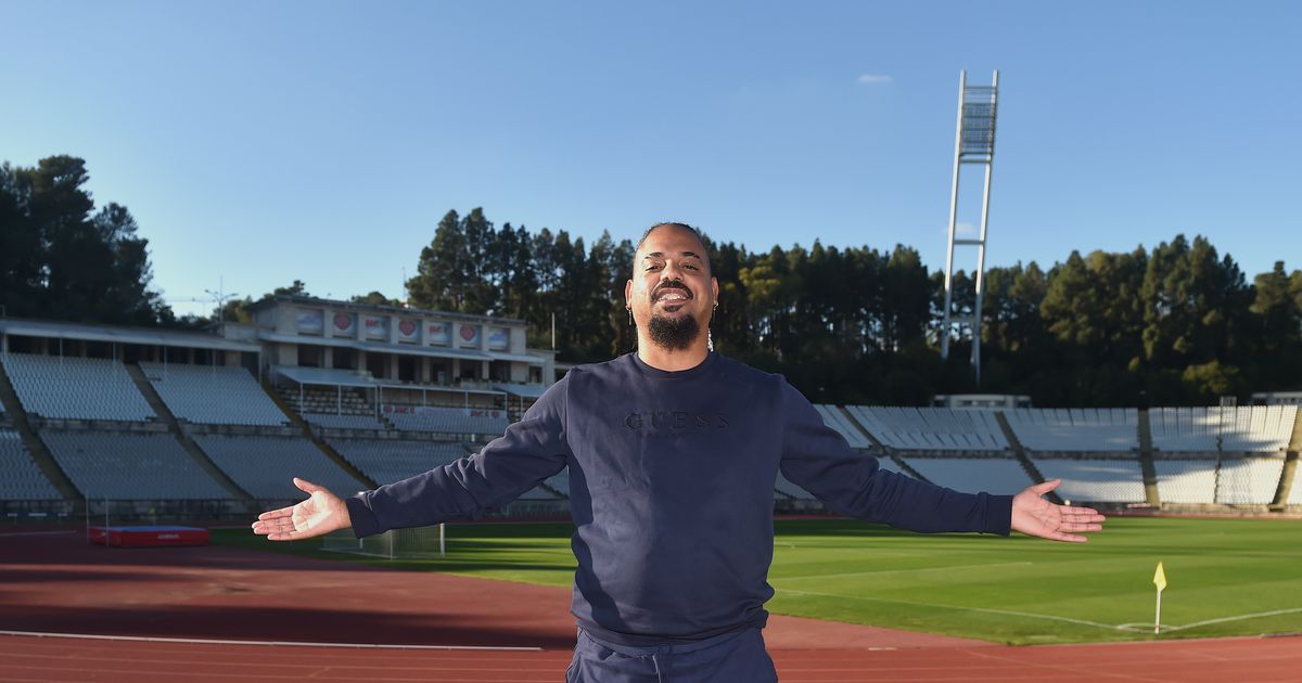 Fábio Paim: «Não queria ser jogador, queria ser cantor, só que eu não ...