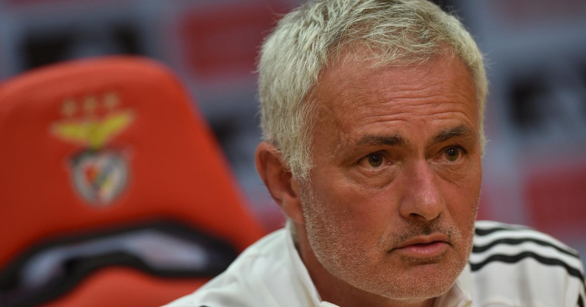 Lukebakio joga com o Rio Ave? A resposta de José Mourinho | A Bola