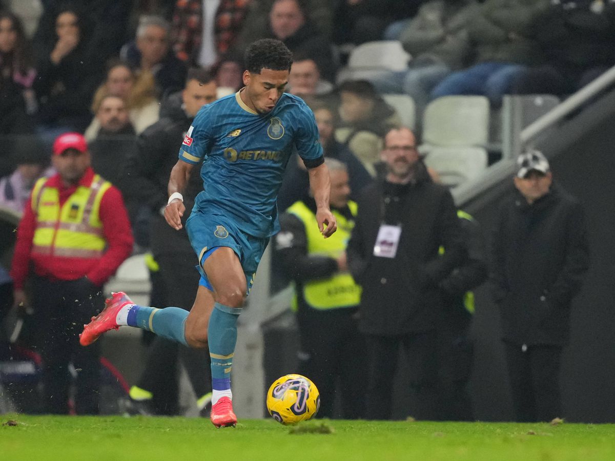 Comentários - Mercado FC Porto (Oficial): Danny Namaso renova até 2028 ...