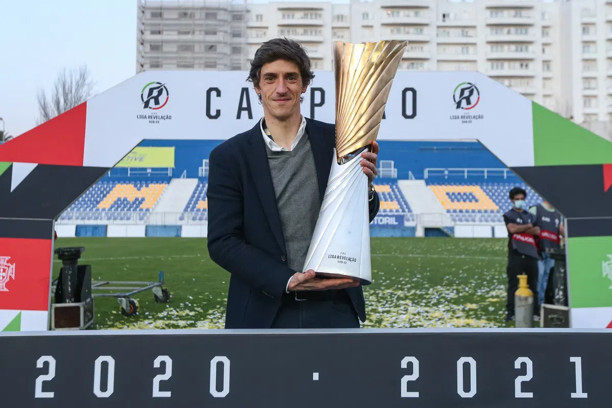 Comentários - Guilherme Muller substitui Pedro Mil-Homens na formação ...