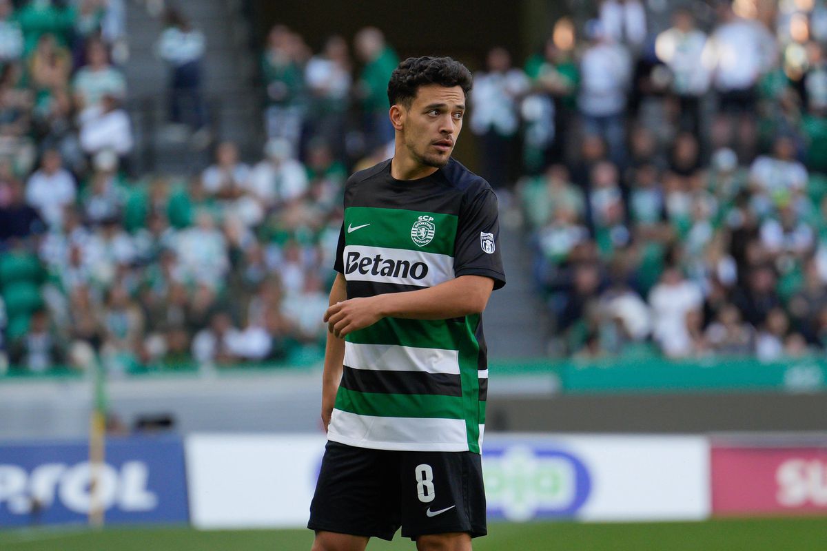 Comentários - Claque critica novo equipamento: «Sporting não é uma ...