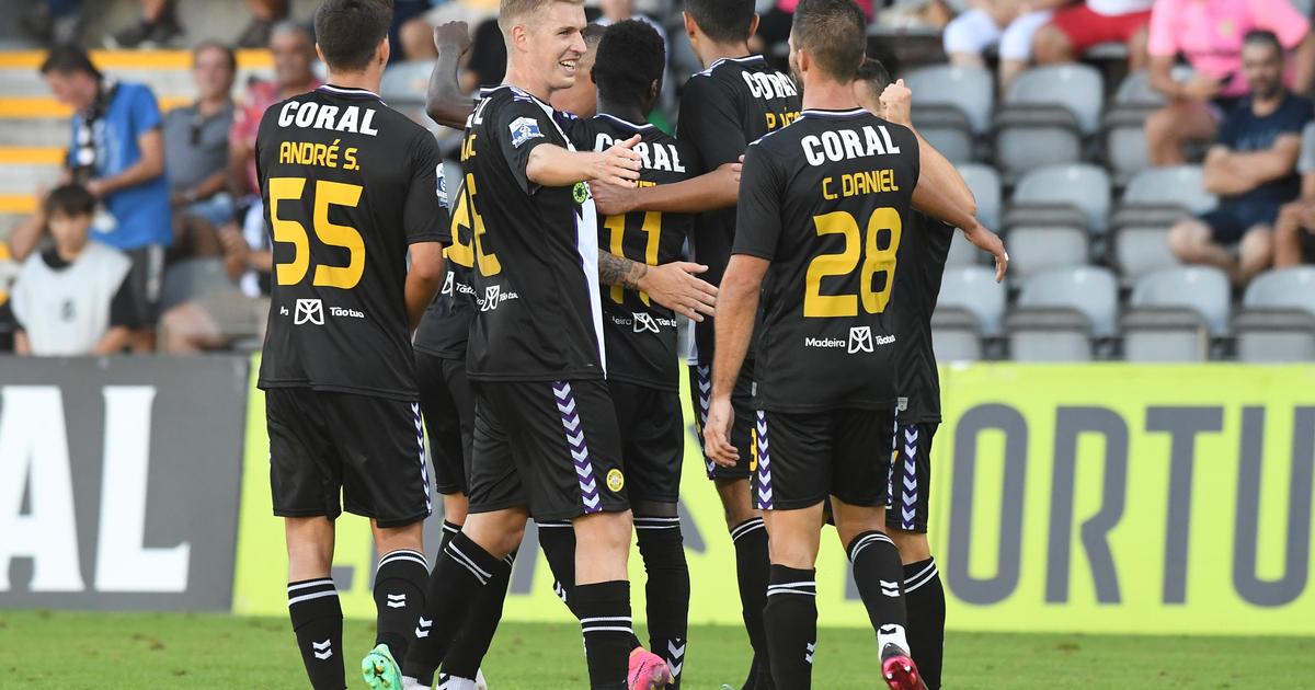 Nacional joga com o FC Porto na pré-época | A Bola