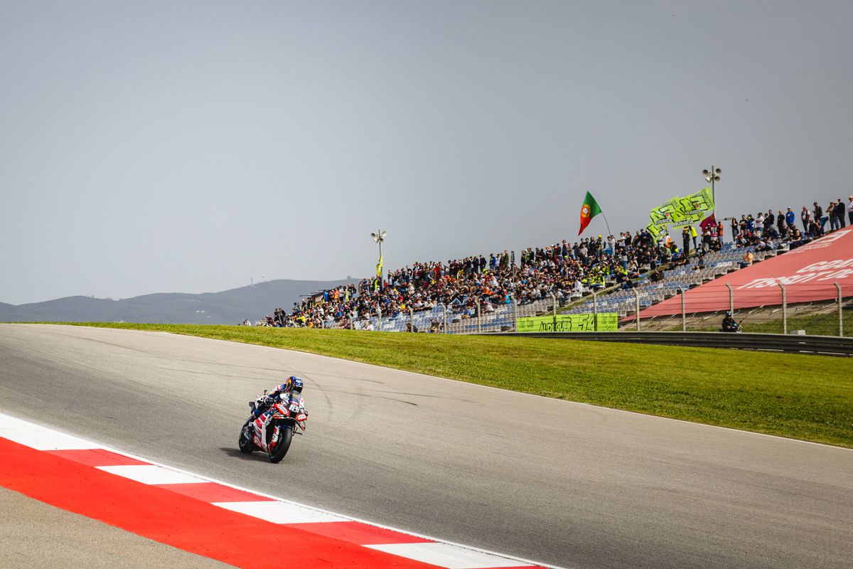Gp De Portugal Pode Decidir Título Motogp Revela Calendário Provisório