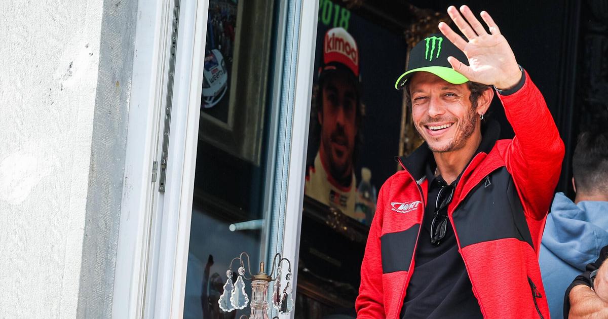 Valentino Rossi doa peça valiosa da coleção para ajudar Valência | A Bola