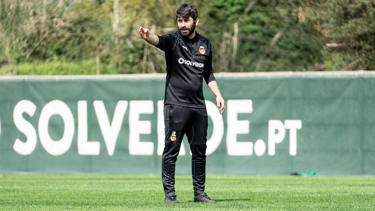 Comentários - ENTREVISTA A BOLA Luís Freire: «Sinto que haverá um ...