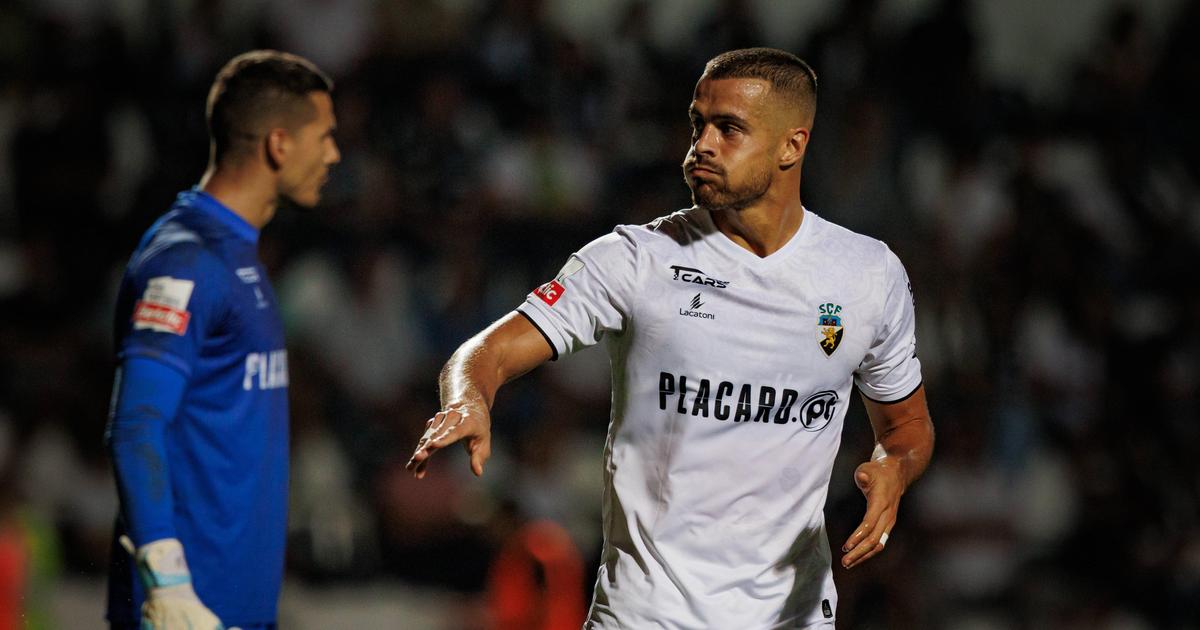 Farense: Artur Jorge e Ângelo Neto no limite amarelo | A Bola