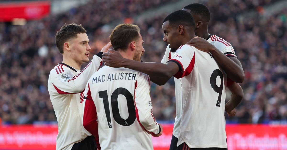 Isak estreia-se a marcar e encaminha triunfo de um Liverpool com Salah ...