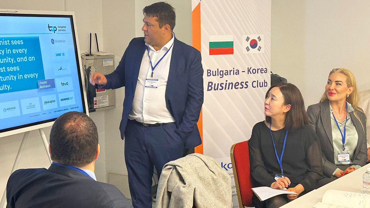 Антония Петрова плътно до Батинков и в бизнес делата му