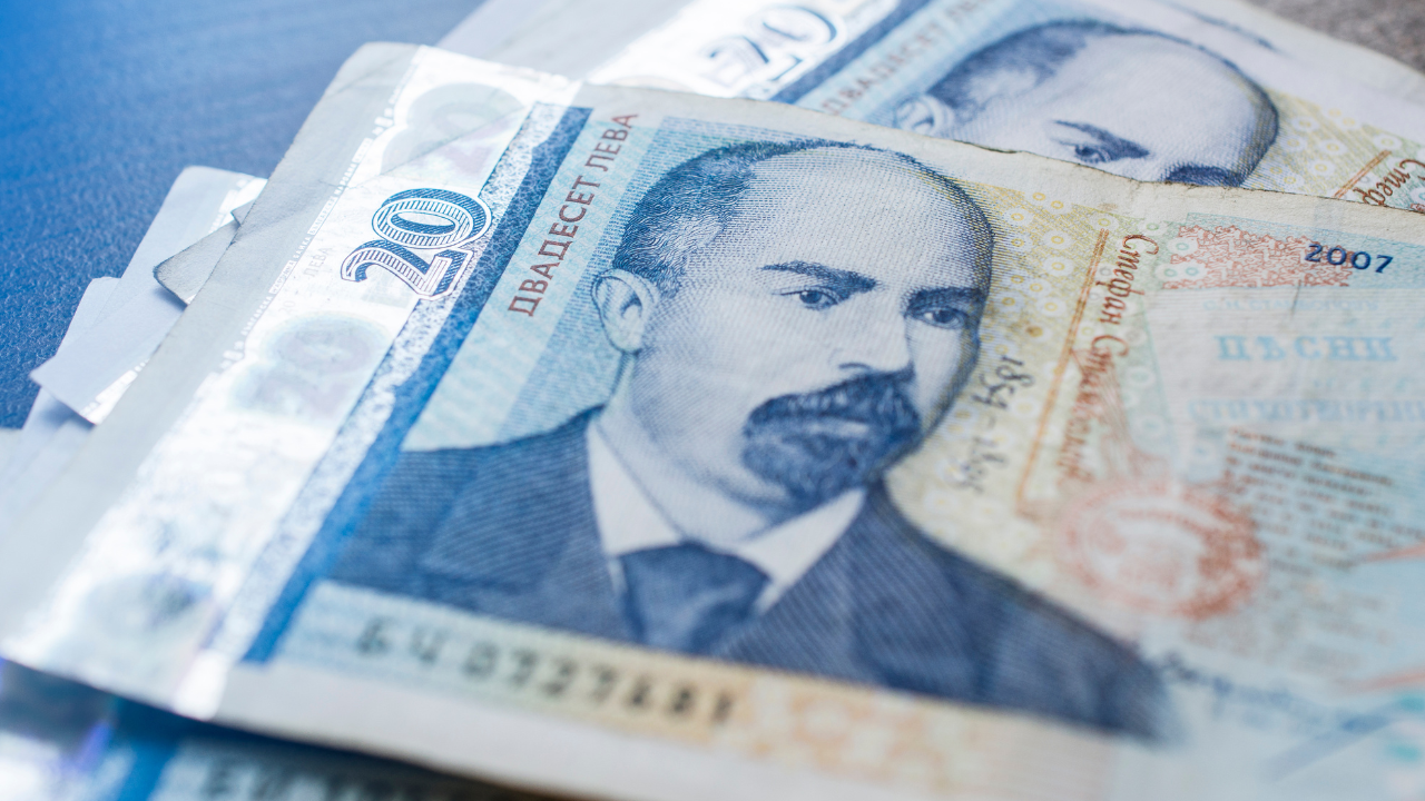 Счетоводител на корабна компания ще бъде съден за присвояване на над 320 000 лева Новини бг