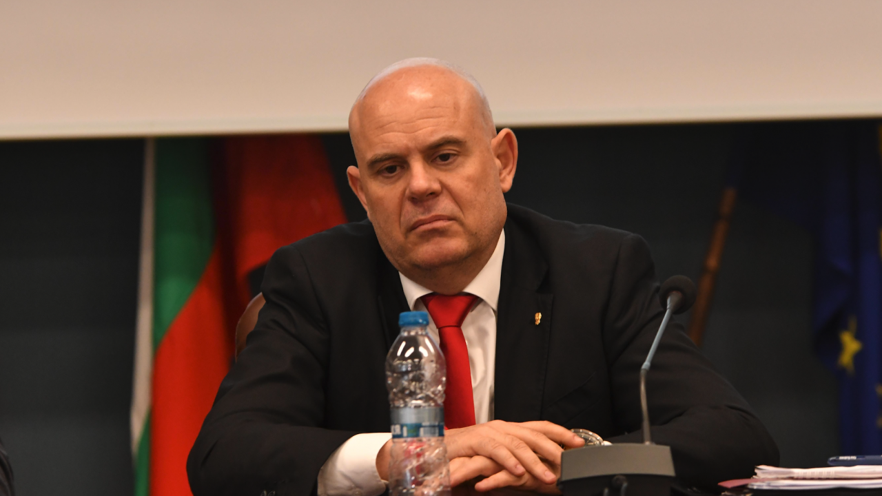 АПБ в становище до ЕП Зад законопроекта за т нар механизъм за разследване на главния прокурор