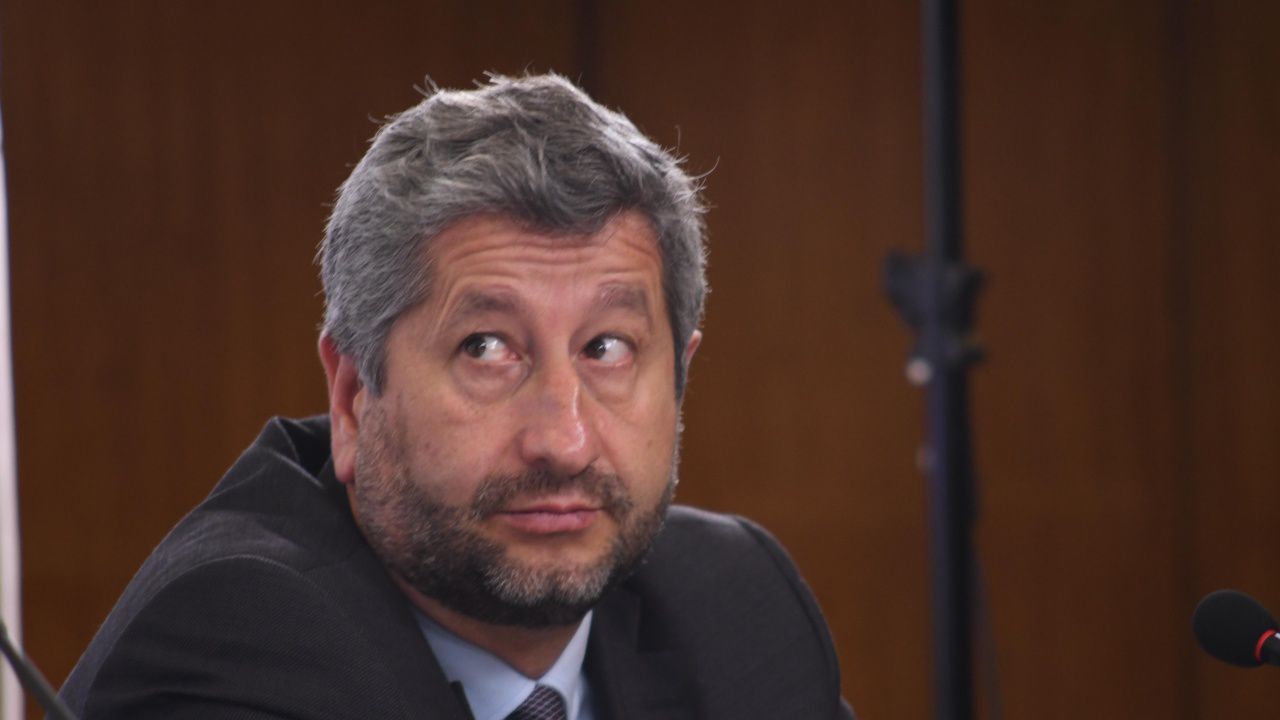 Христо Иванов Въпрос на преговори е с чий мандат ще бъде съставено правителство след ротацията