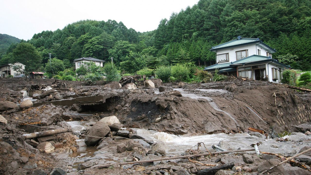 Евакуация в Норвегия заради свлачища Новини бг