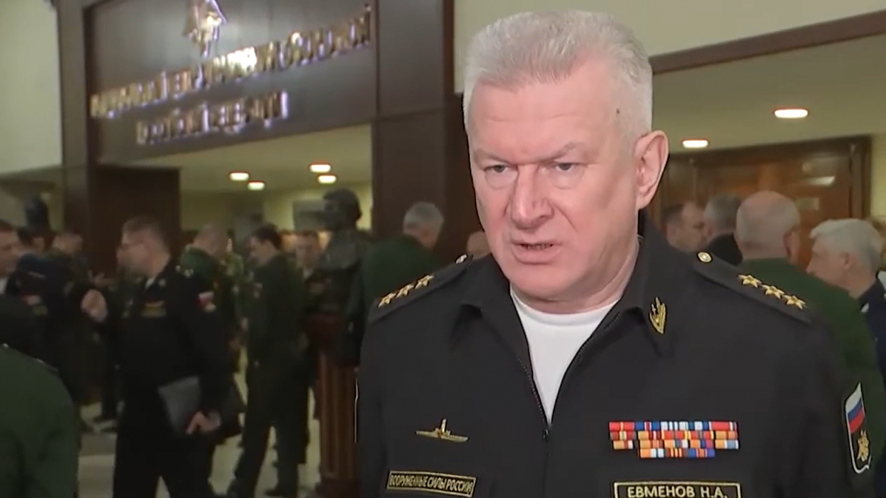 Отстраниха главнокомандващия военноморския флот на Русия | Новини.бг