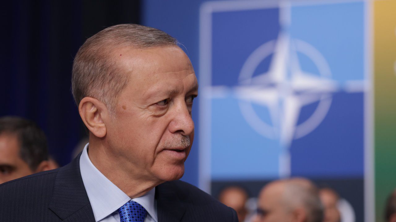 Турска парламентарна комисия подновява дебатите по кандидатурата на Швеция за НАТО Новини бг