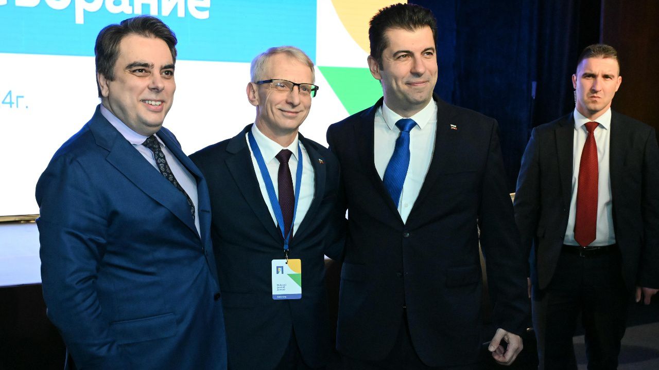 Националният съвет на Продължаваме промяната се събира на заседание Новини бг