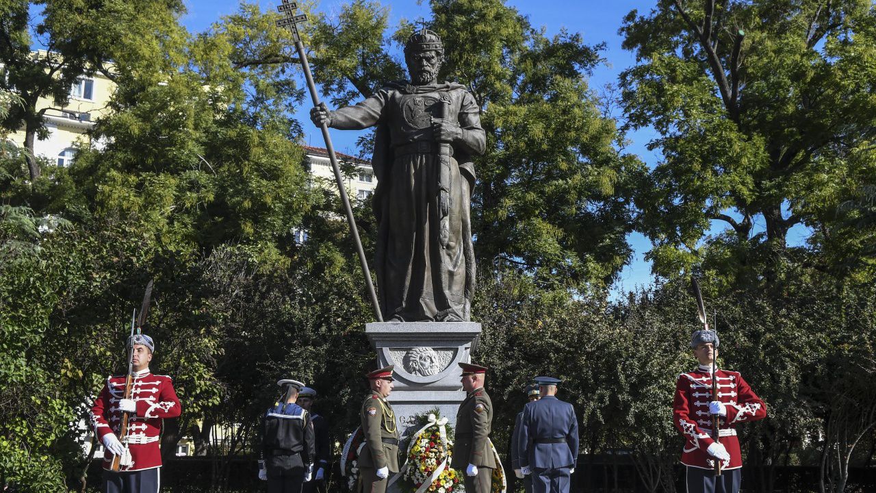 Тържествена заря за 1010 години от управлението на цар Самуил Новини бг