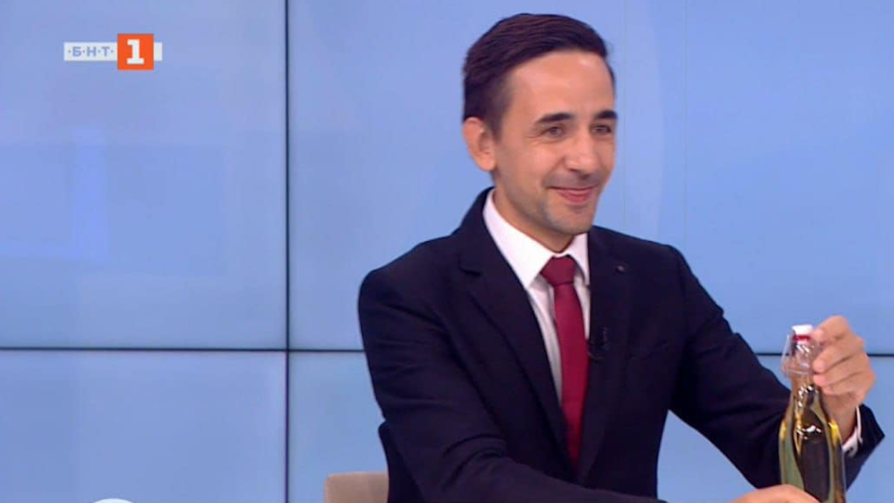 Георгиев от ГЕРБ Шише ракия в 8 ч сутринта това е картинката на управлението на ПП ДБ Спаси