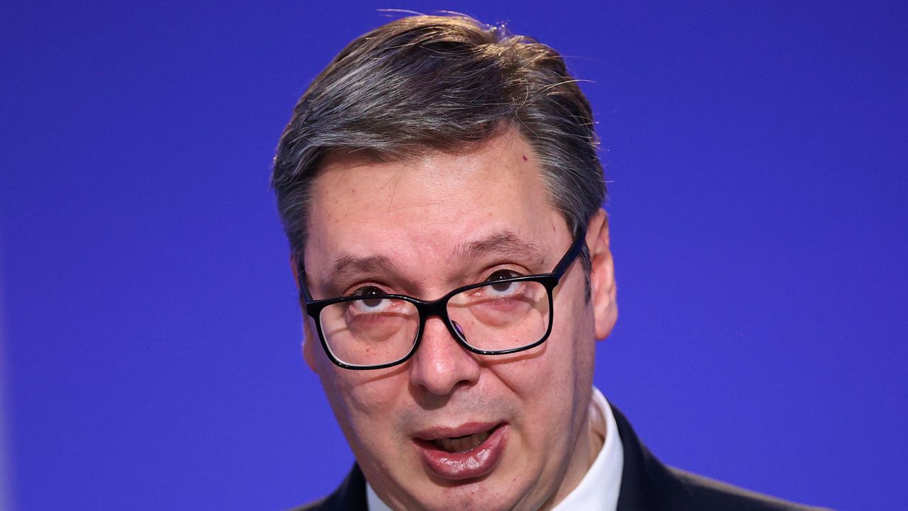 Вучич САЩ налагат санкции на НИС на 1 октомври Новини бг