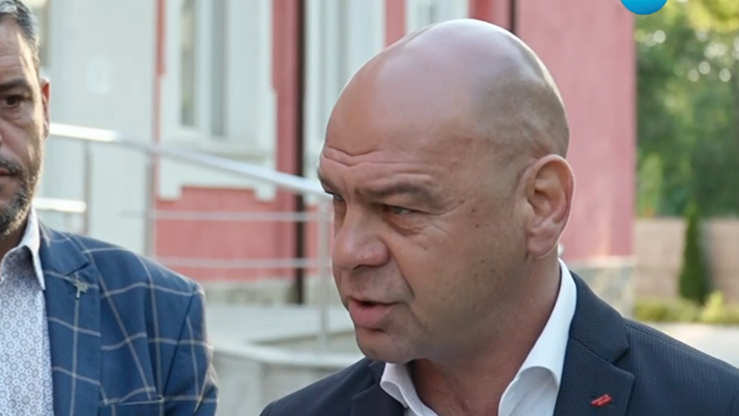 Таванът който падна върху ученици в Пловдив е ремонтиран за над 2 4 млн лв преди 3 години