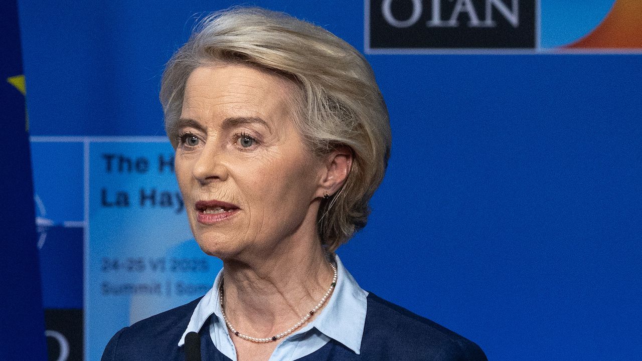 Опозицията в ЕП се готви за нови вотове на недоверие срещу Урсула фон дер Лайен Новини бг