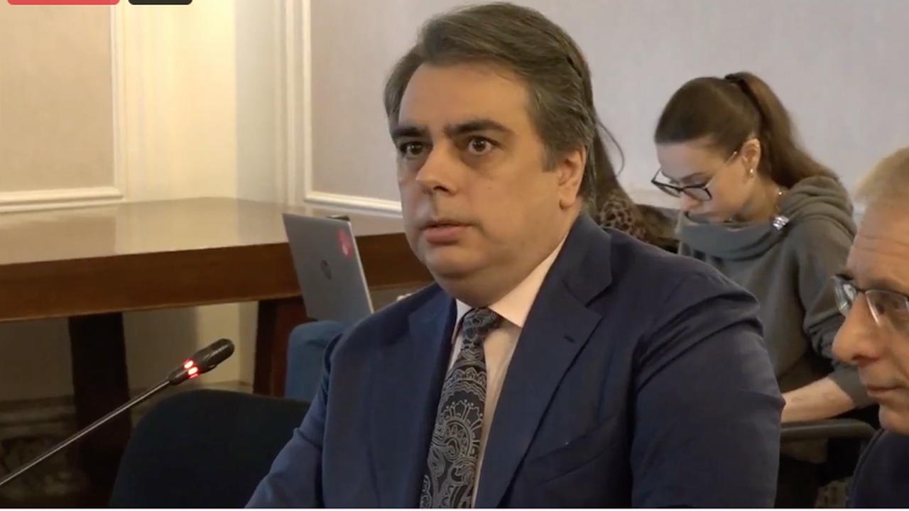 Асен Василев за Бюджет 2026 Нито едно правителство до момента не си е позволявало такъв рекет