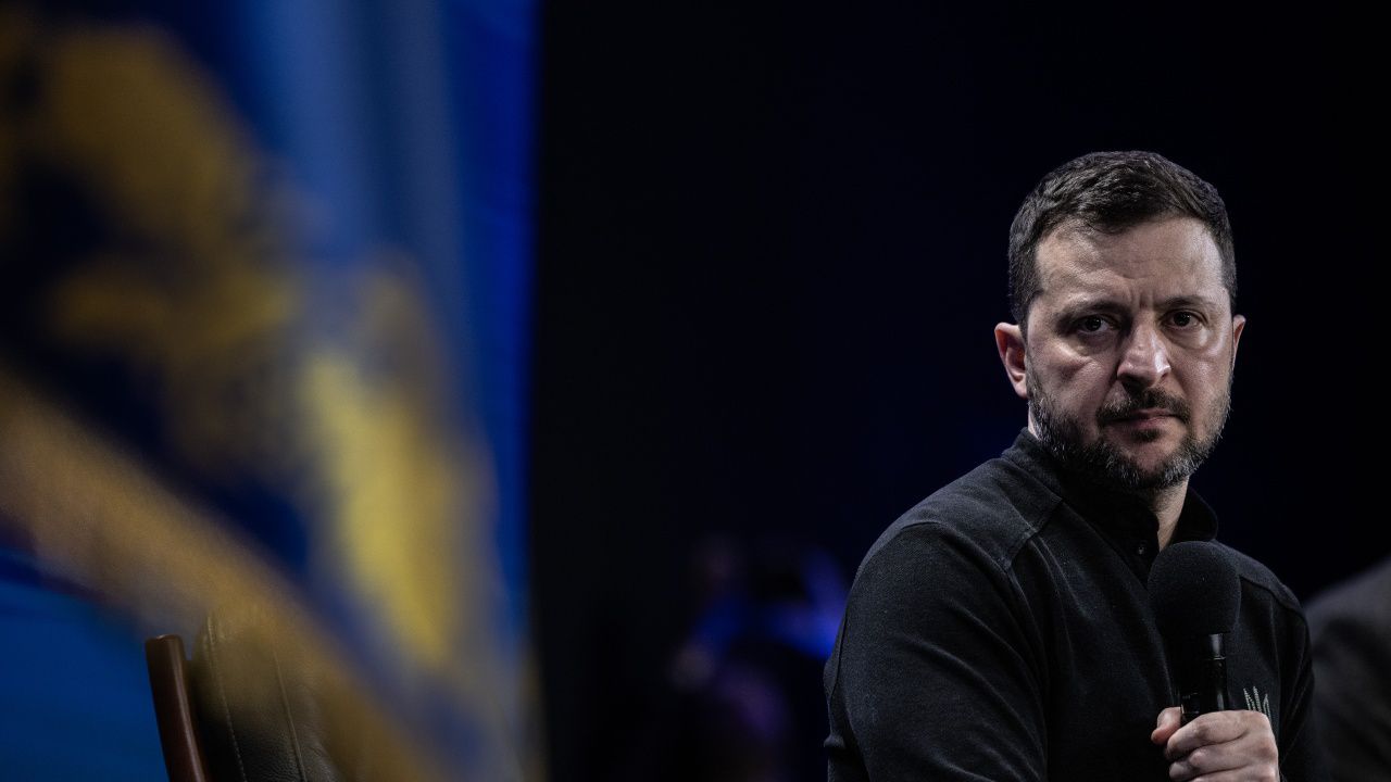 Зеленски Важно е да се гарантира че помощта на САЩ за Украйна няма да спре Новини бг