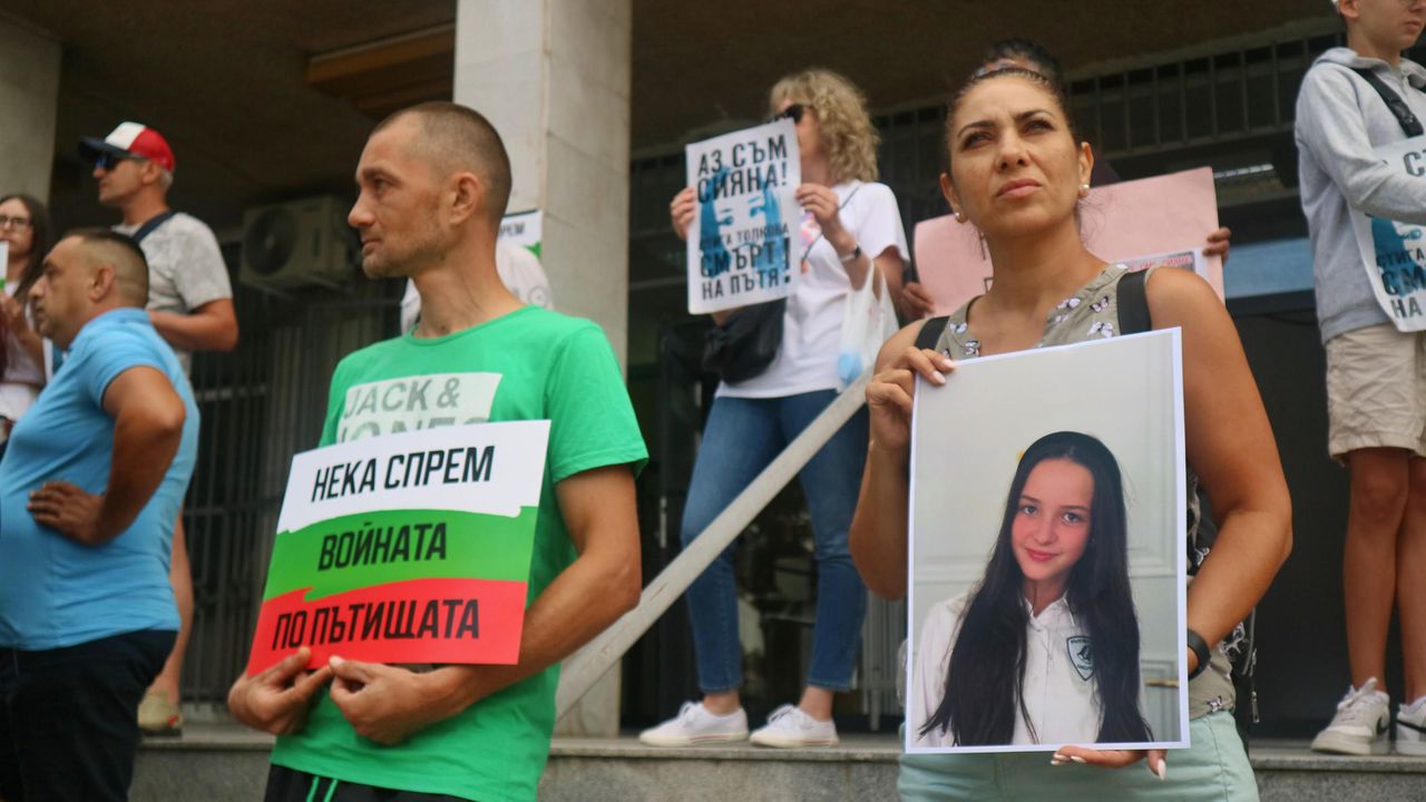 Отложиха делото за смъртта на Сияна Новини бг