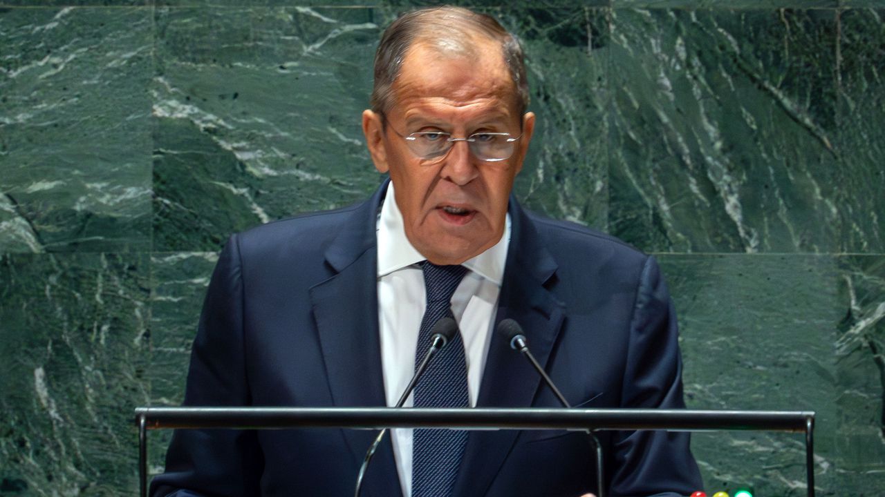 Сергей Лавров Русия няма да спре бойните действия въпреки призивите на